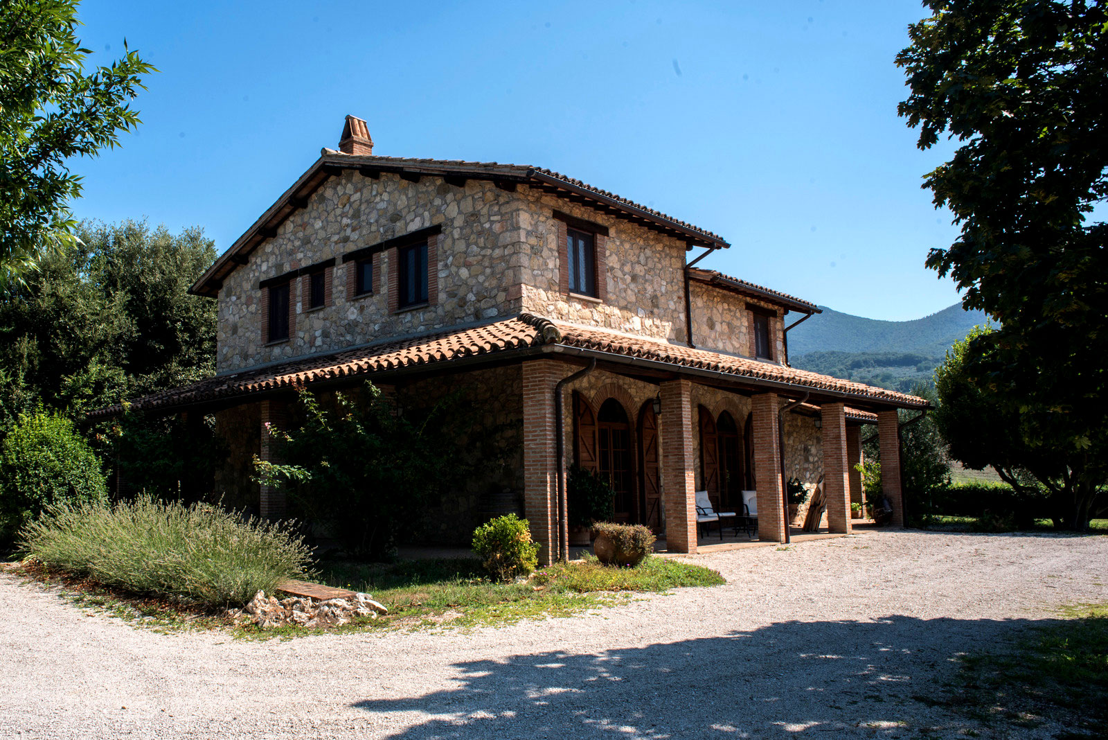 Farmhouse with Infinity pool - Dream houses Italy